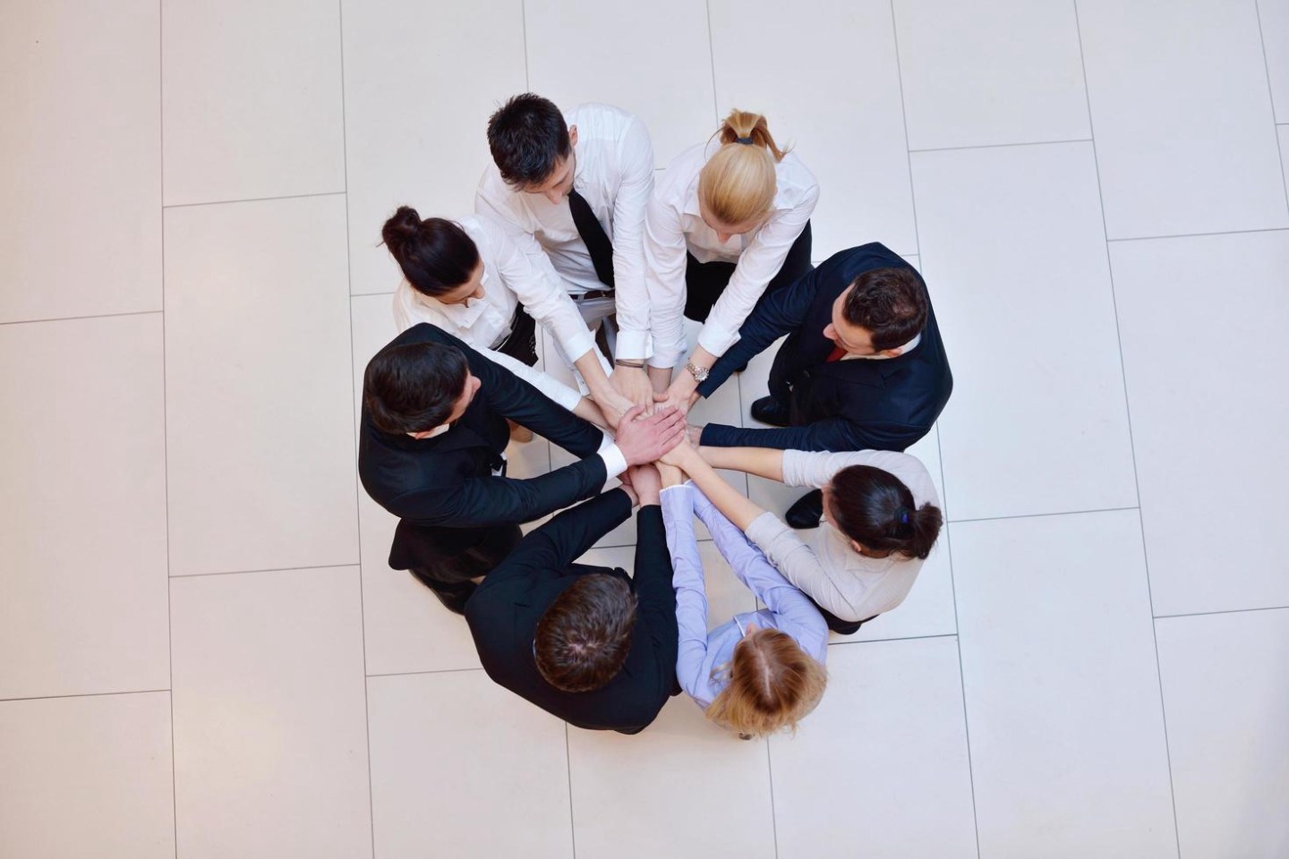Collectivist vs. Individualistic Cultures: What’s the Real Difference ...